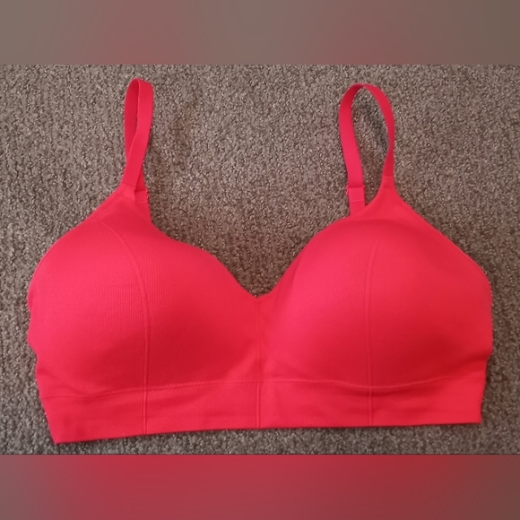 Maidenform | Intimates & Sleepwear | Maidenform Wireless Pink Bra Xl ...